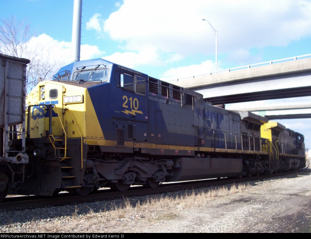 CSX 210